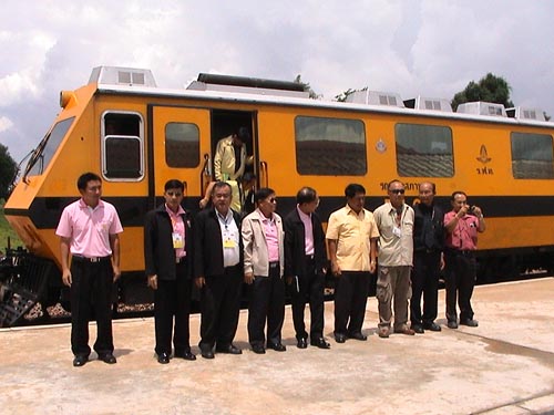 รถไฟไทย-ลาวฉลุย 6 มีนาฯ ขอวีซ่าที่ดงโพสี