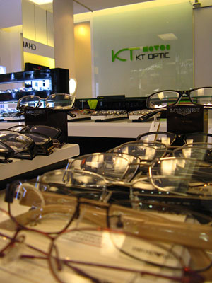 'KT OPTIC' ร้านแว่นจับไฮคลาส ตอบไลฟ์สไตล์แฟชั่นรอบดวงตา