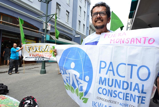 Germany's Bayer offers $62 bn for Monsanto