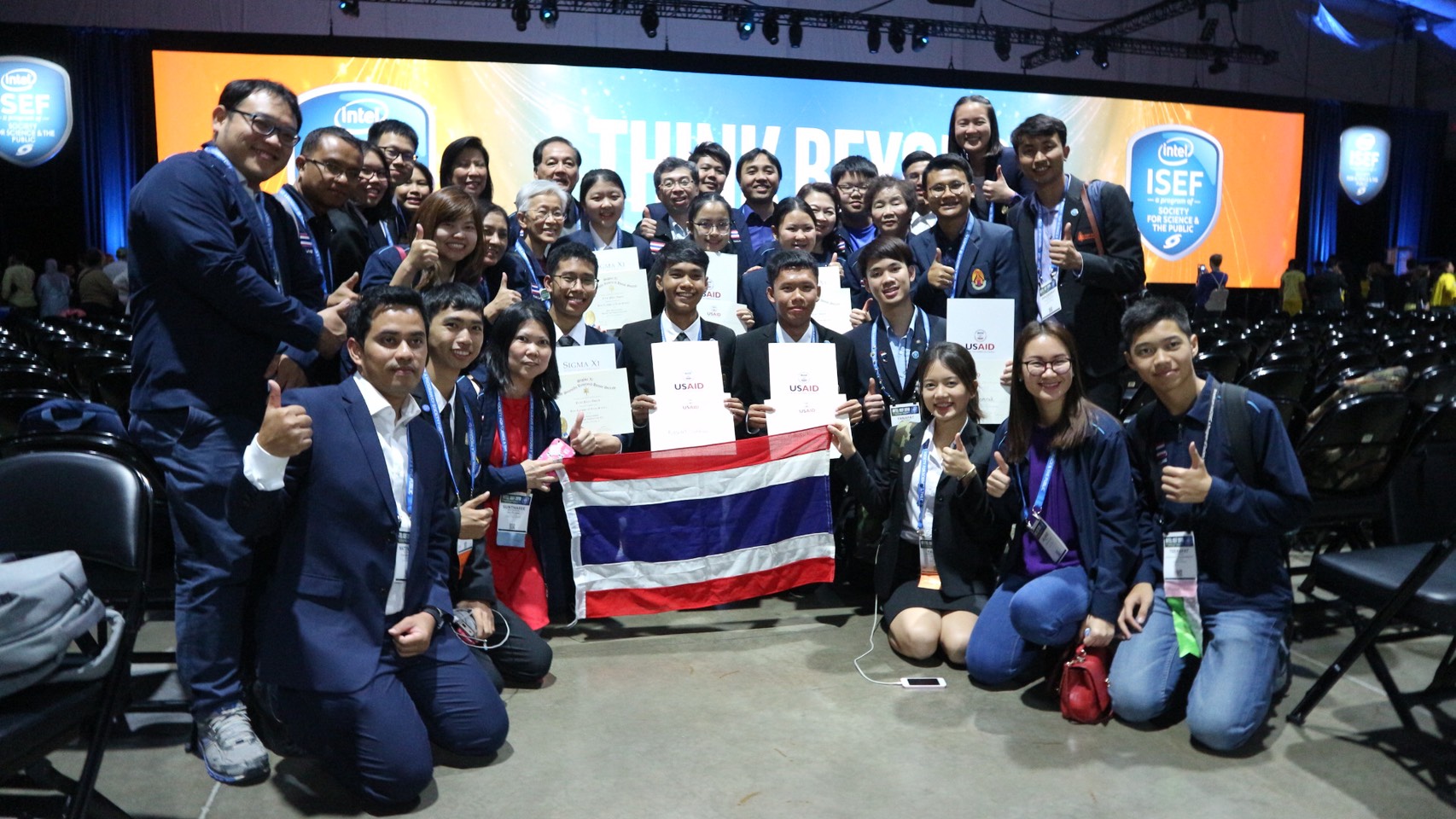 ร่วมยินดีเด็กไทยคว้ารางวัลใหญ่ Intel ISEF 2018