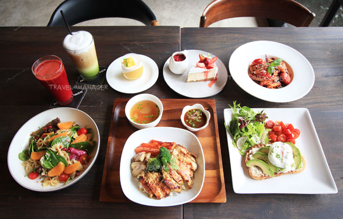 “Hungry Pack” ร้านเก๋ชวนนั่ง อิ่มหนำอาหารหลากหลาย