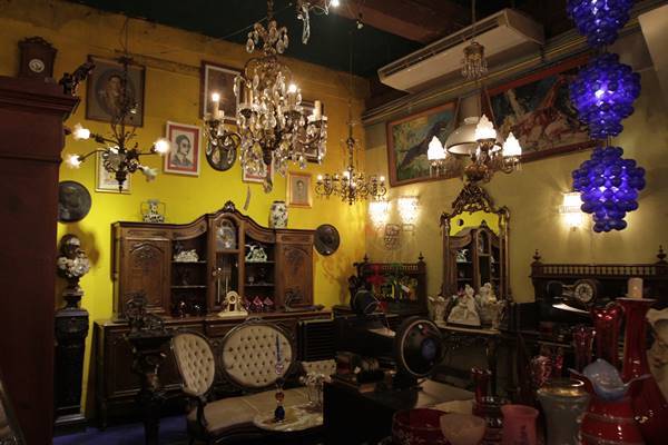 Papaya Studio : อาณาจักรแห่งความรักใน “ของเก่า”