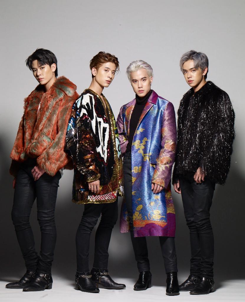 สุดว้าว!! โปรดิวเซอร์ TRINITY ใช้ทีมเดียวกับ Super M