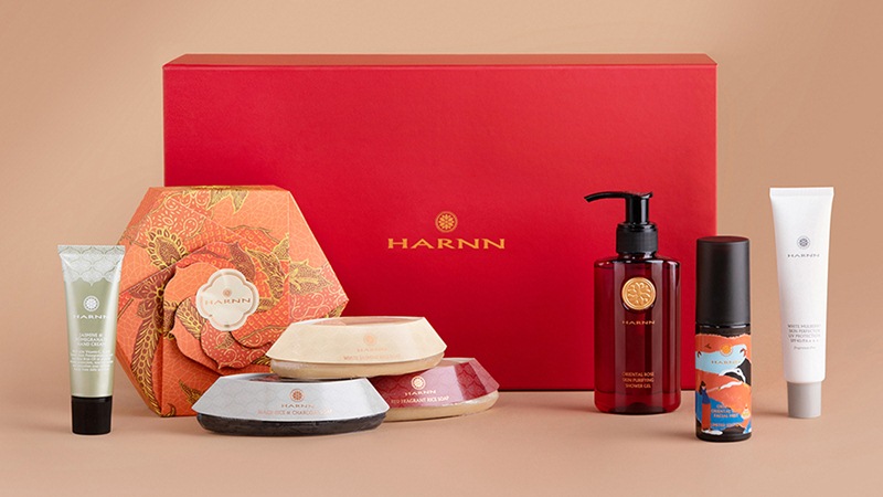 หาญ ฉลองครบรอบ 20 ปี เปิดตัวเซ็ตผลิตภัณฑ์ “Best of HARNN”