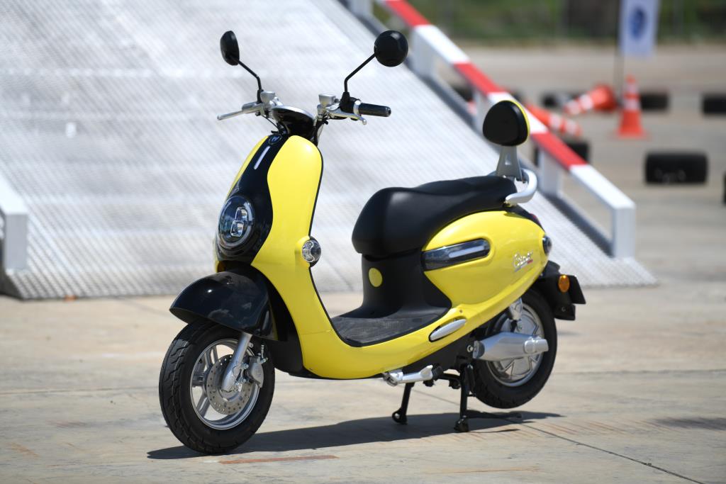 H SEM รุกขาย จยย.ไฟฟ้า 3 รุ่น ราคาเริ่ม 49,700 บาท