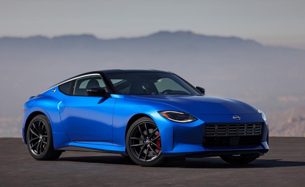 นิสสัน เผยโฉมใหม่ Z-Car สปอร์ตคลาสสิค ขับหลังด้วยม้า 400 ตัว