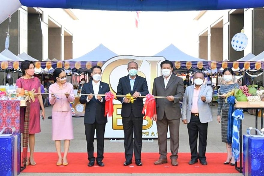 “พาณิชย์” จัดงาน “GI Fest Give a Gift” ขนสินค้า GI กว่า 40 ร้านมาจำหน่าย