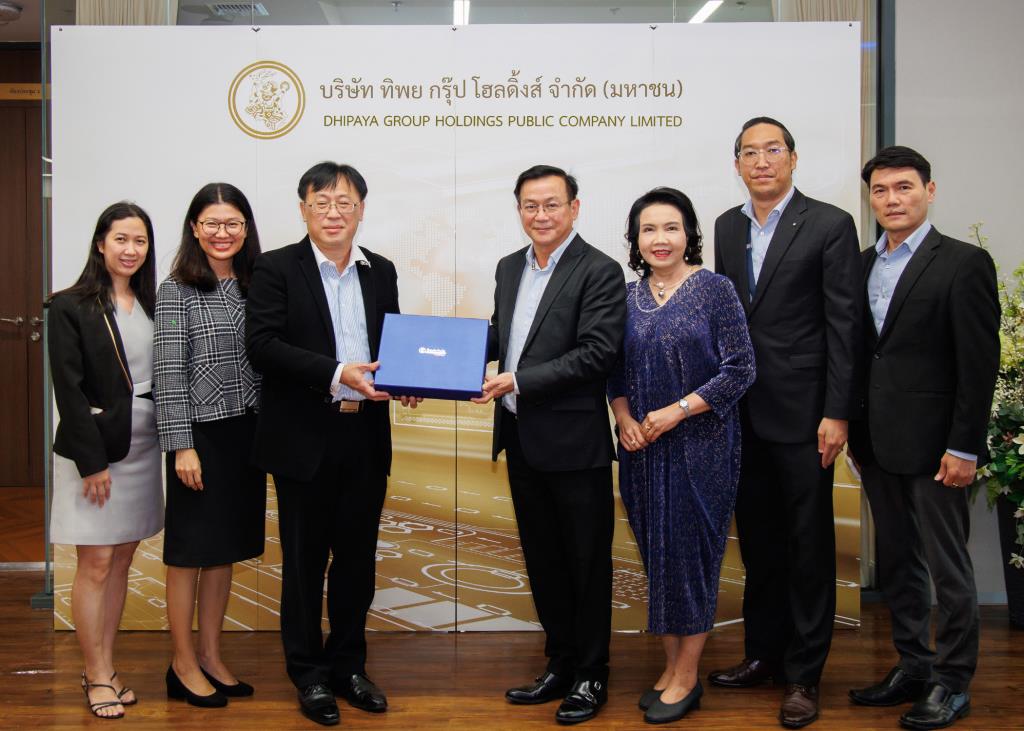 ตลาดหลักทรัพย์…เข้าแสดงความยินดี TIPH ขึ้นแท่นเข้า SET 100