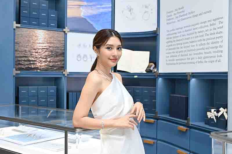 “มิว นิษฐา” ร่วมถ่ายทอด “ANANTA INFINI COLLECTION” สะท้อนตัวตนของ ...