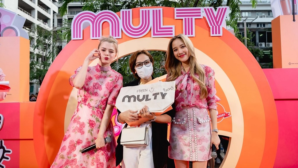ฉลองครบ 6 ปี MULTY BEAUTY ชวนคู่จิ้นสุดฮอต “ฟรีน สโรชา-เบ็คกี้ รีเบคก้า” ร่วมกิจกรรมเอ็กซ์คลูซีฟ