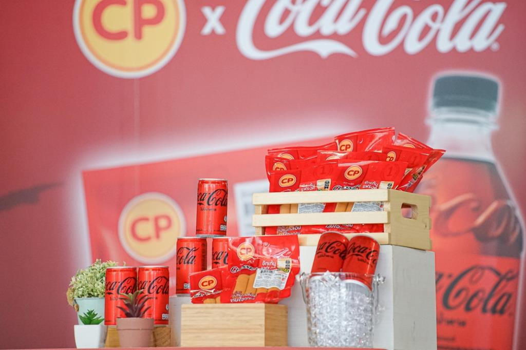 CP Brand x Coke จัดกิจกรรม 'คู่ที่ใช่ จังหวะไหนก็ชัวร์ ทุกมื้อเบรก ...