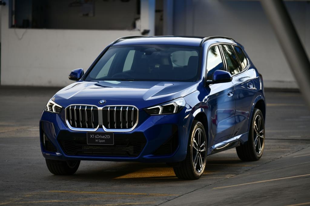 Photo Gallery BMW เปิดตัว X1 SAV 2 รุ่น ราคาเริ่ม 2,499,000 บาท