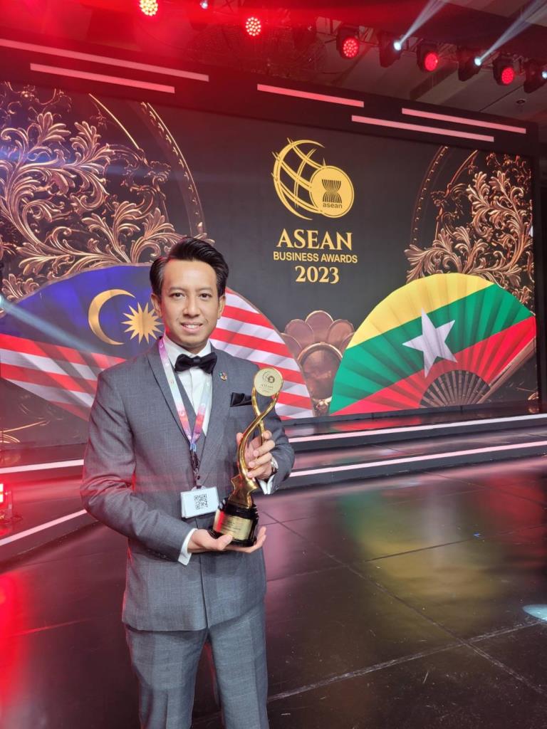 คนไทยสุดเจ๋ง! ‘สืบศิษฏ์’ คว้ารางวัลสุดยอดนักธุรกิจอาเซียน 'ASEAN ...