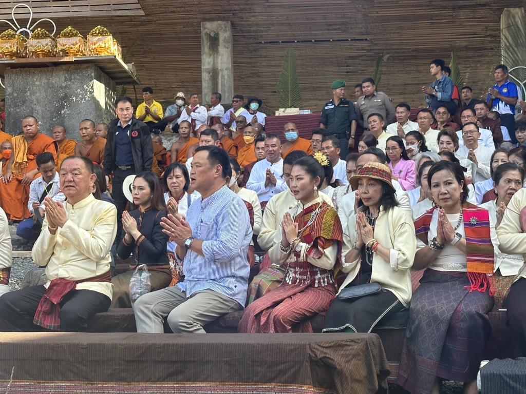 อลังการเมืองสุรินทร์! “ผกามาศ” ชู ’กฐินช้าง ‘หนึ่งในสุดยอด Sof Power ...