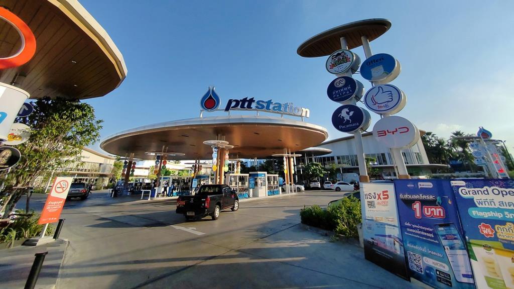 เช็กอิน ‘พีทีที สเตชั่น แฟลกชิป วิภาวดี 62’ แลนด์มาร์กใหม่สุดว้าว ที่พร้อมเติมเต็มความสุขให้ทุกคน