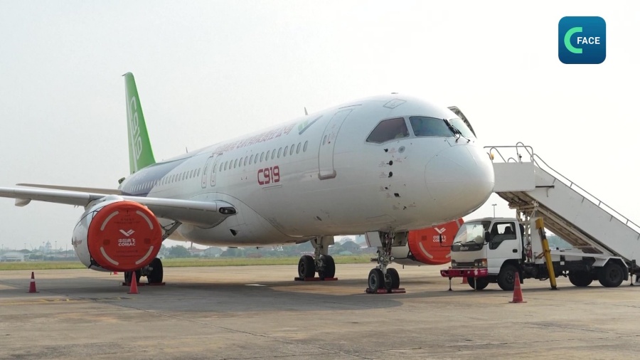 คลิกคลิป ชม COMAC นำเครื่องบิน C919 และ ARJ21 จัดแสดงการบินที่ สปป.ลาว