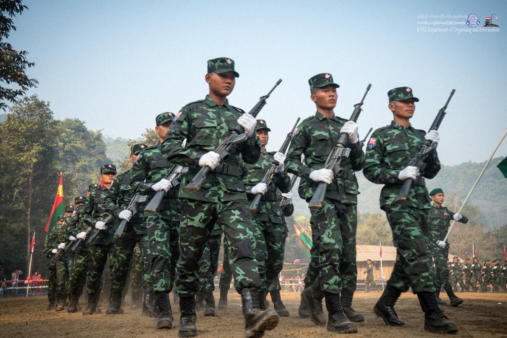 กะเหรี่ยง KNU ยึดฐานปฏิบัติการสำคัญกลับคืนได้ หลังเสียให้กองทัพพม่านาน ...