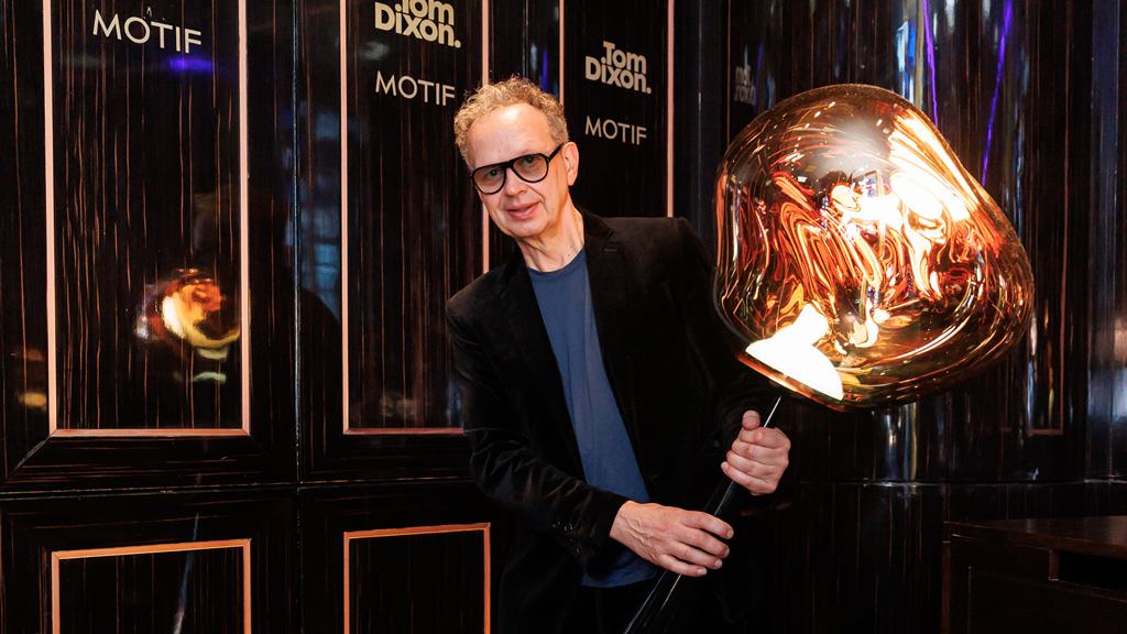 “โอ๊ค อัครรัฐ” เปิดบ้านรับ Tom Dixon เยือนเมืองไทยฉลอง 13 ปีความร่วมมือ