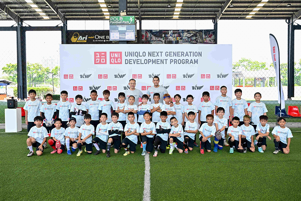 "กวินทร์-ยูนิโคล่" ร่วมผลักดันเยาวชนไทยบนเส้นทางลูกหนัง UNIQLO Next ...