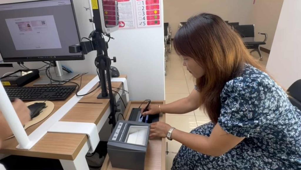 ครบ 1 เดือน แรงงานต่างด้าว ใช้ e-work permit ทะลุเป้า