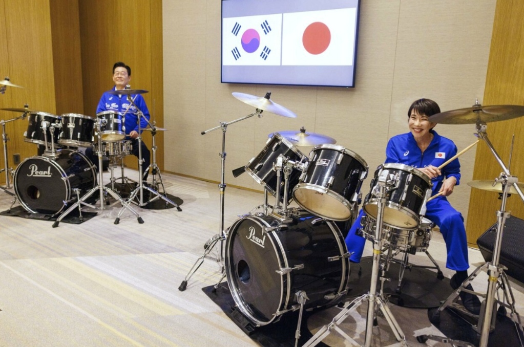 การทูตตีกลอง ผู้นำญี่ปุ่นและเกาหลีใต้รัวกลอง BTS กระชับสัมพันธ์หลัง ...