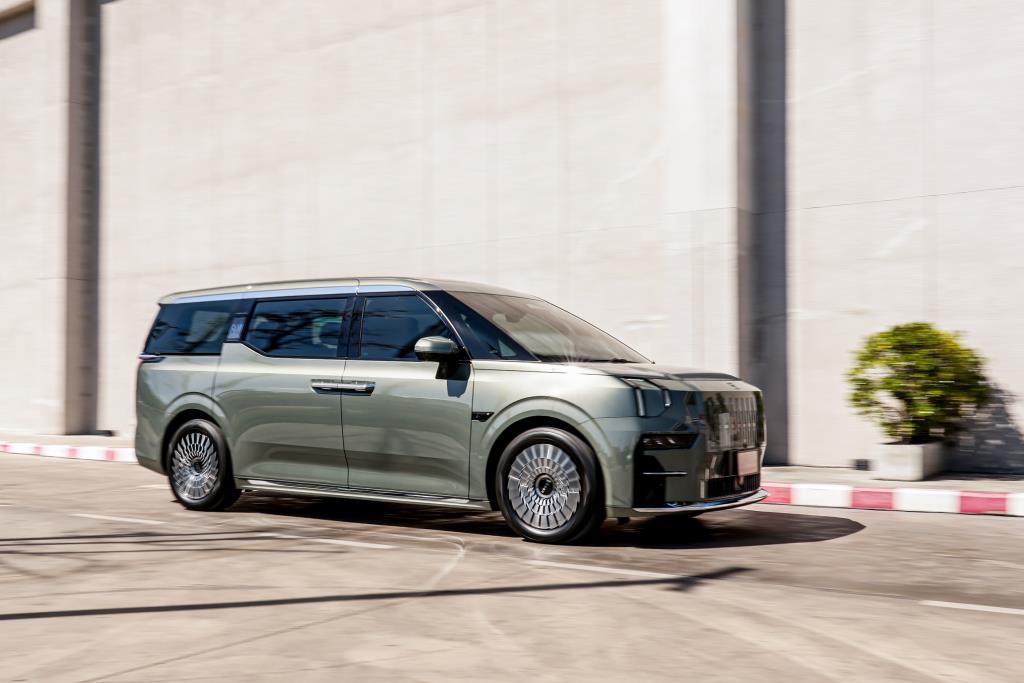 ZEEKR มอบความสุขต้อนรับปีม้าทอง 2569 ขยายสิทธิพิเศษชาร์จฟรีสำหรับผู้ใช้ ...